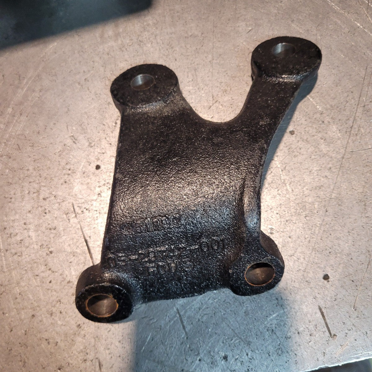 NEW 05-29742-001 RADIATOR SUPPORT BRACKET FREIGHTLINER – Northway ...